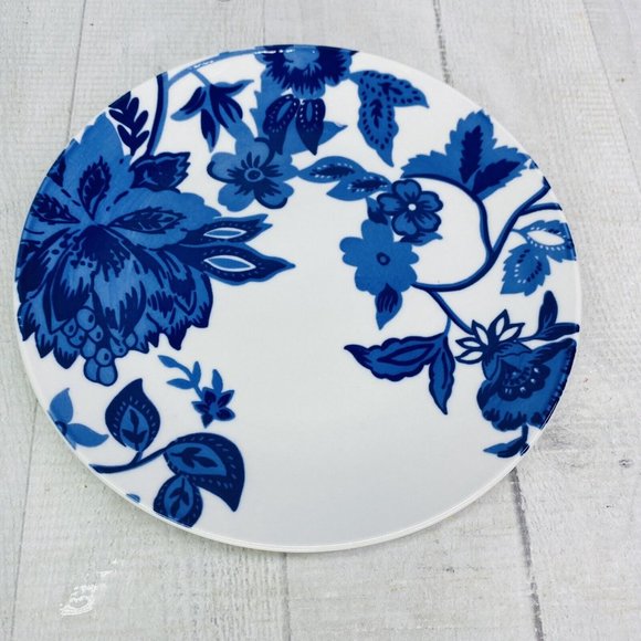 Royal Norfolk | Dining | Royal Norfolk Blue Floral On White Coupe ...